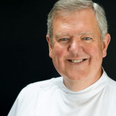 Rod McNeil & Associates | 52 Queen Anne Street Dentist | Private Dentist